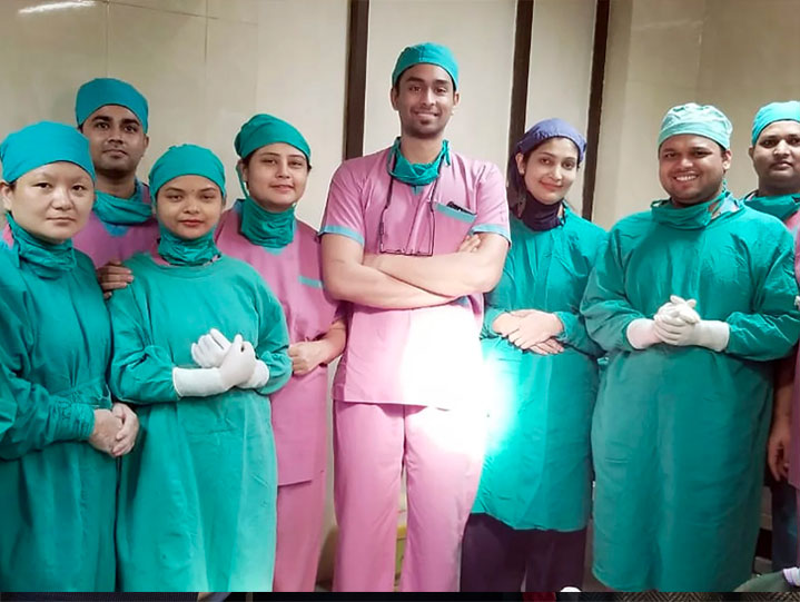 About Dr. Ramesh New Jersey | Center for Eye & Facial Plastics
